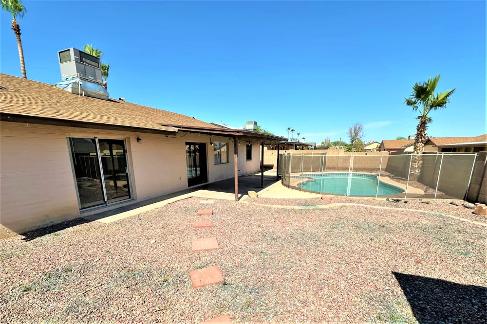 10743 W Kaler Dr, Glendale, AZ, 85307 | Invitation Homes