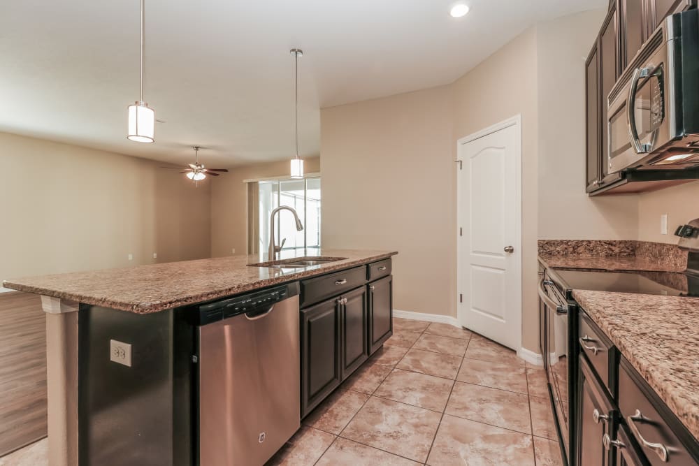 12338 Ballentrae Forest Dr, Riverview, FL, 33579 | Invitation Homes