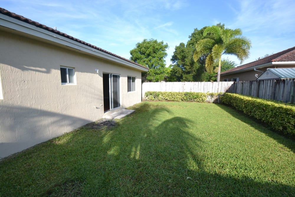 13137 SW 143rd Ter, Miami, FL, 33186 | Invitation Homes