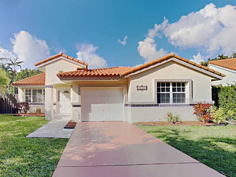 15141 SW 42nd Ter, Miami, FL, 33185 | Invitation Homes