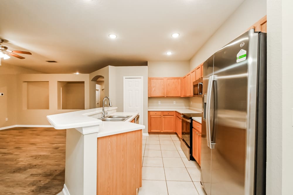 1527 Emerald Hill Way, Valrico, FL, 33594 | Invitation Homes