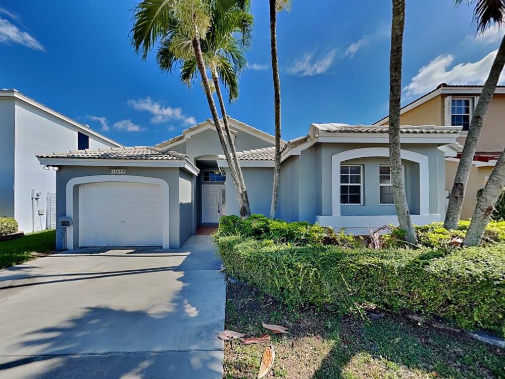 15543 SW 96th Ter, Miami, FL, 33196 | Invitation Homes