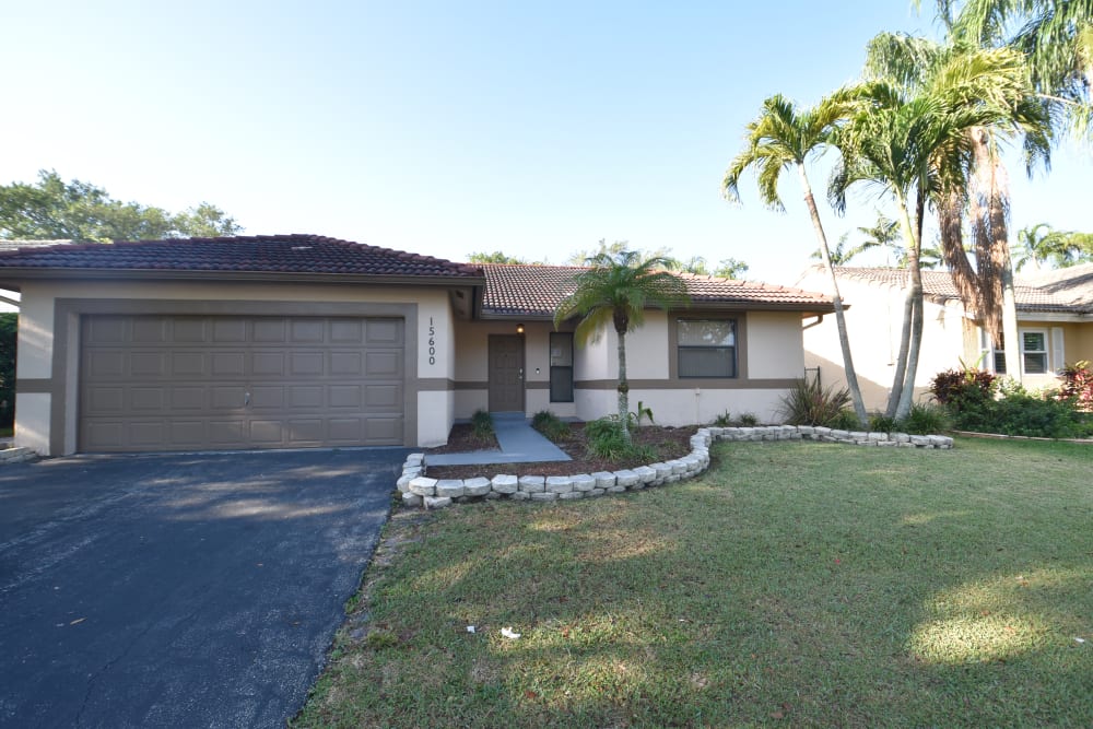 15600 Gauntlet Hall Mnr, Davie, FL, 33331 | Invitation Homes