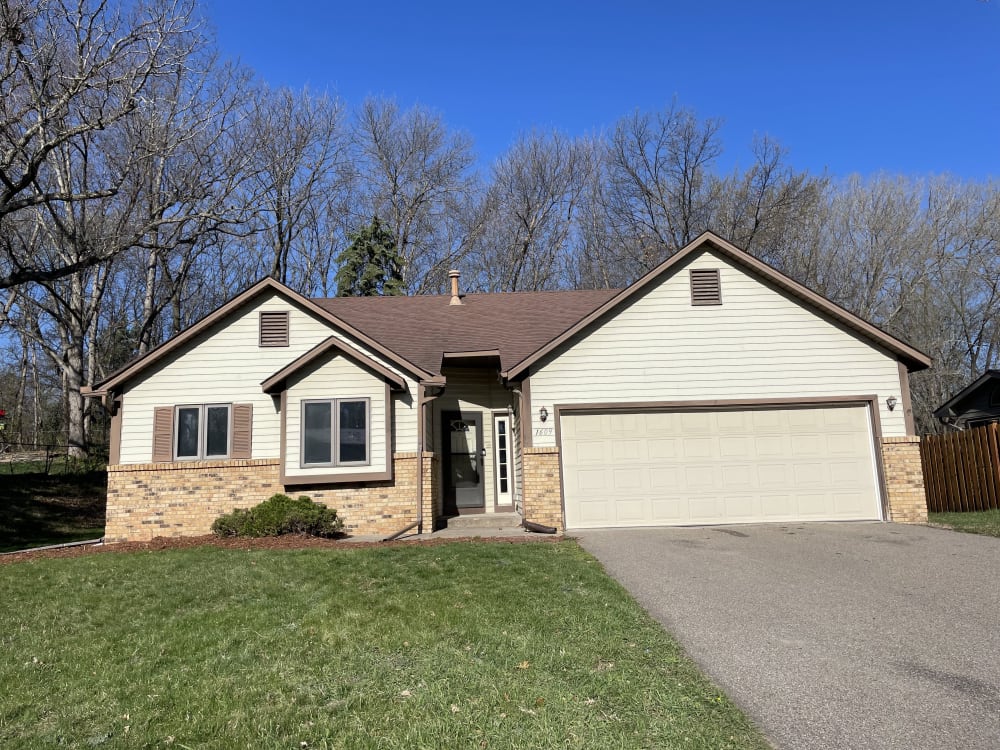 1609 Lakewood Dr N, Maplewood, MN, 55119 | Invitation Homes