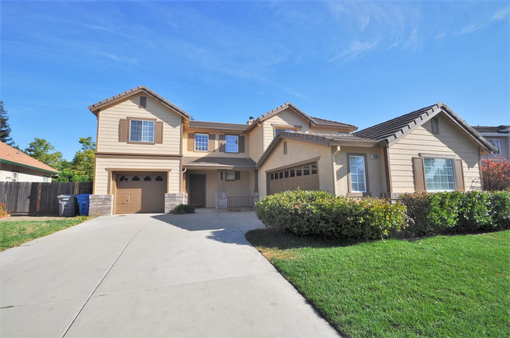1660 Sequoia Way, Dixon, CA, 95620 | Invitation Homes
