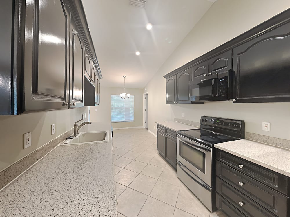 17910 Simmons Rd, Lutz, FL, 33548 | Invitation Homes