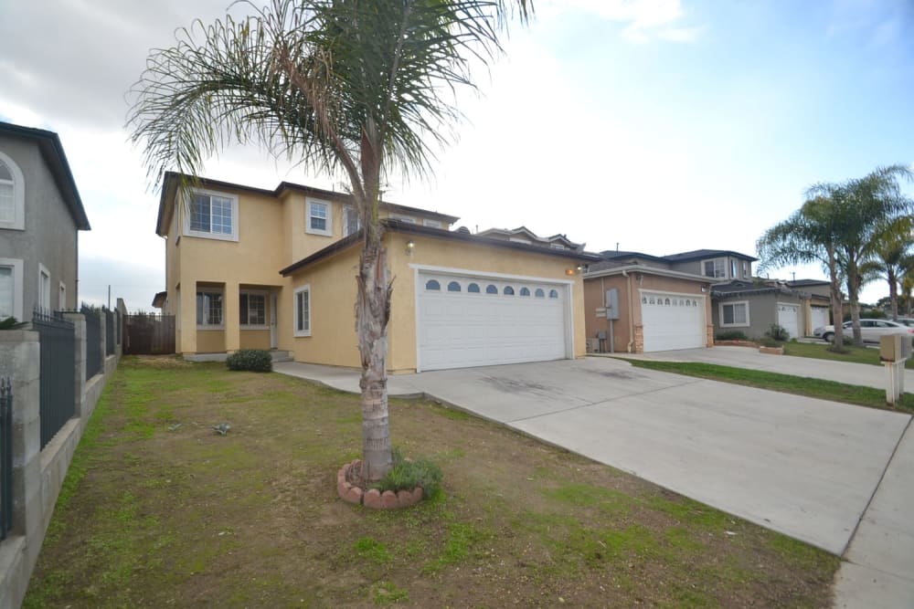 1916 W 134th St, Compton, CA, 90222 | Invitation Homes