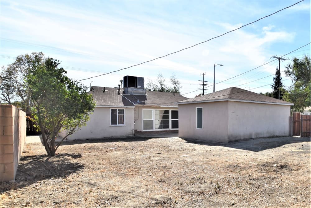 19461 Vanowen St, Reseda, CA, 91335 | Invitation Homes