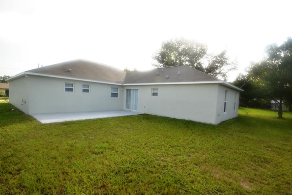 2165 Clearwater Dr, Deltona, FL, 32738 | Invitation Homes