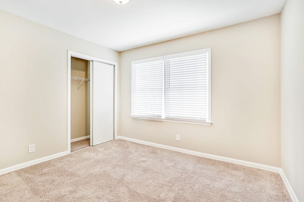 2198 Newgate Dr, Decatur, GA, 30035 | Invitation Homes