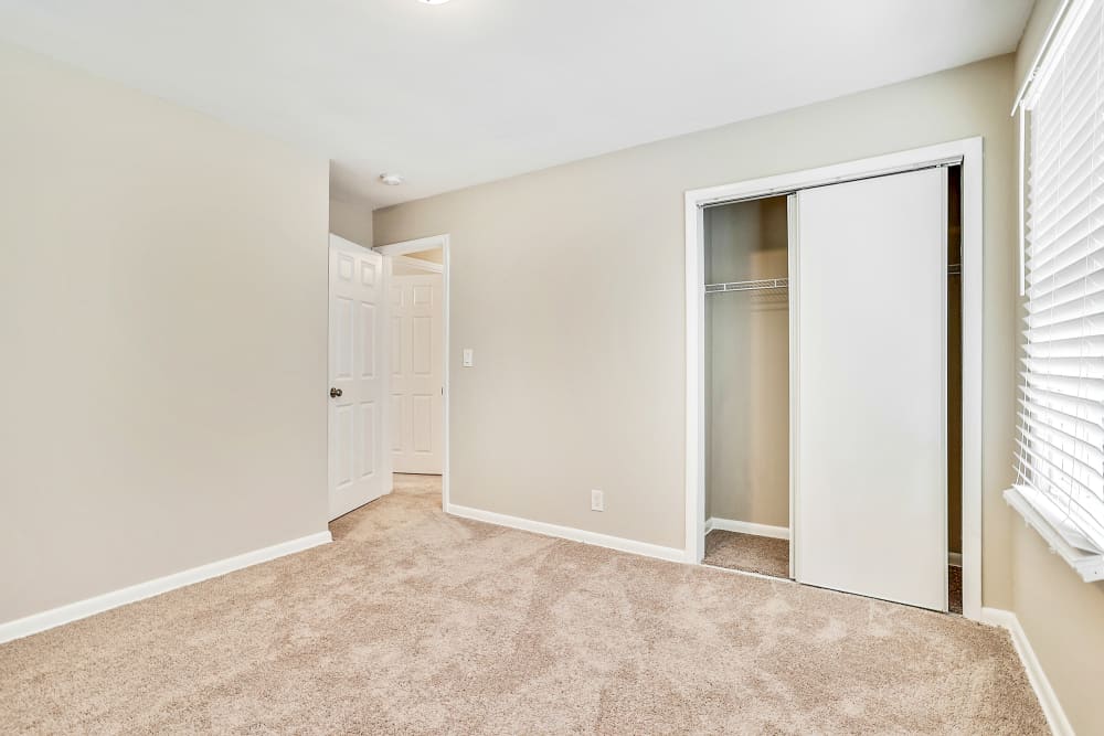 2198 Newgate Dr, Decatur, GA, 30035 | Invitation Homes