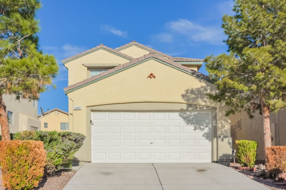 3482 Gloucester Gate Street, Las Vegas, NV, 89122 | Invitation Homes