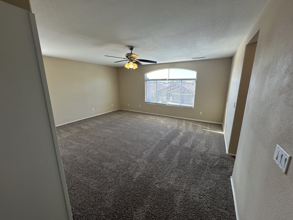 3844 W Fallen Leaf Ln, Glendale, AZ, 85310 | Invitation Homes