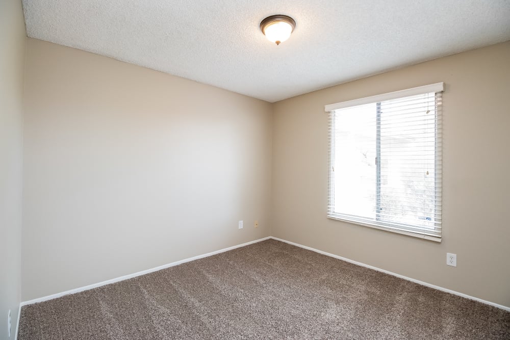 4119 E Burgess Ln, Phoenix, AZ, 85042 | Invitation Homes