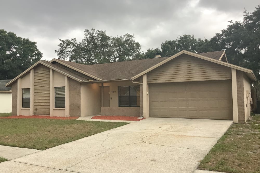 4217 Spring Way Cir, Valrico, FL, 33596 | Invitation Homes