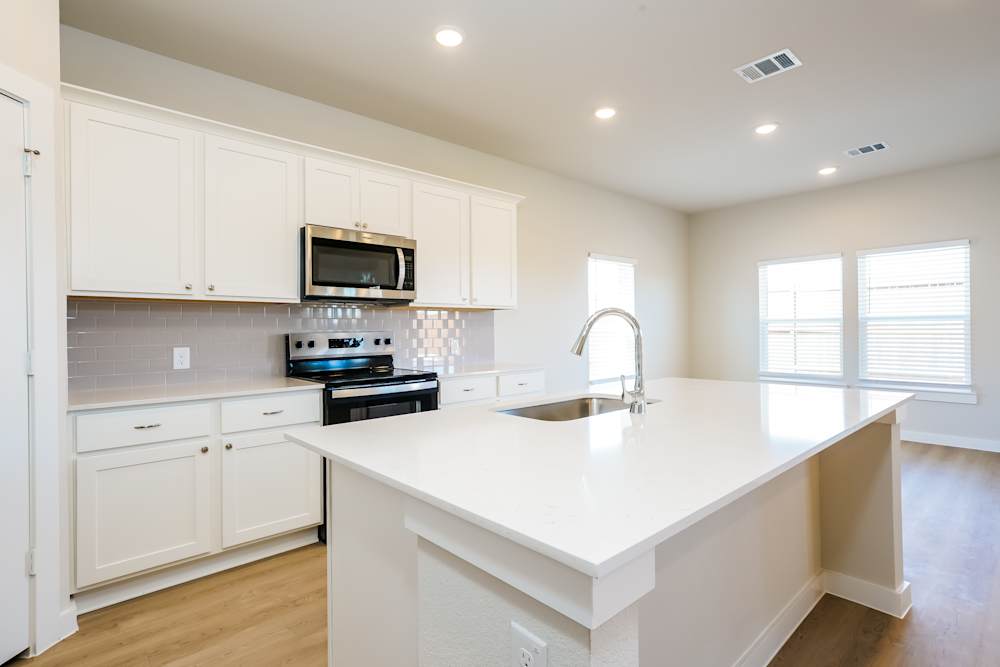 434 AMBERVILLE DR, Red Oak, TX, 75154 | Invitation Homes