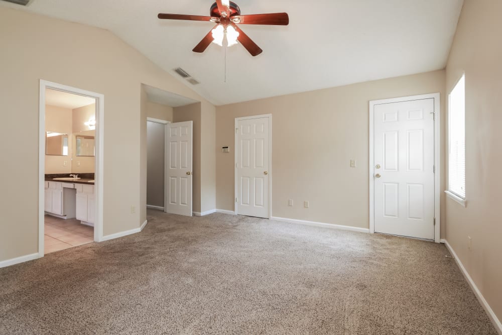 4842 Susanna Woods Ct, Jacksonville, FL, 32257 | Invitation Homes