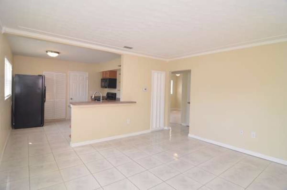 5762 59th St N, Saint Petersburg, FL, 33709 | Invitation Homes