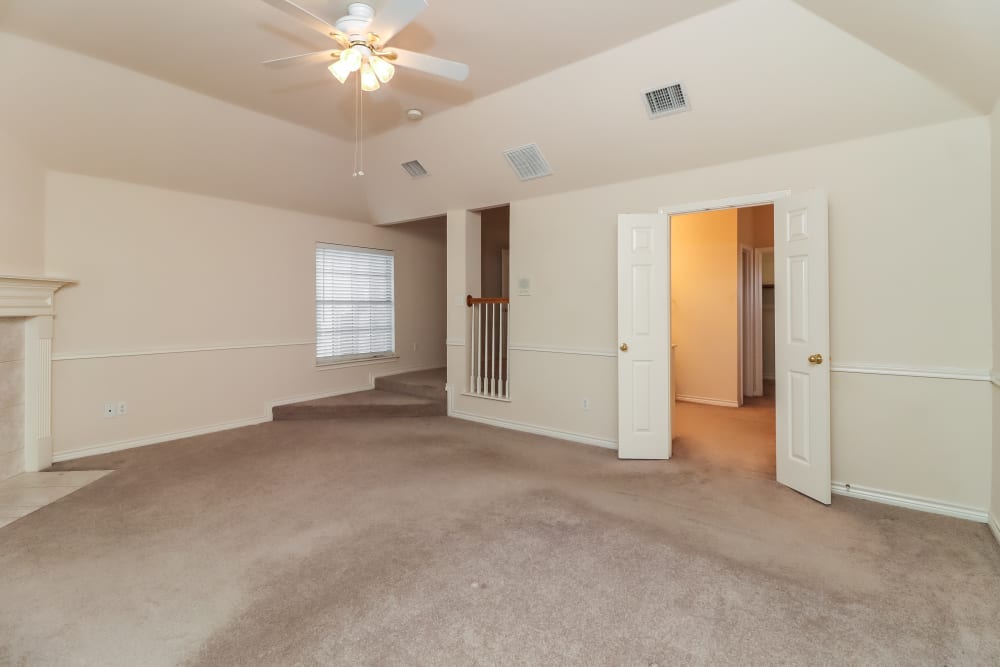 5909 Portridge Dr, Fort Worth, TX, 76135 | Invitation Homes