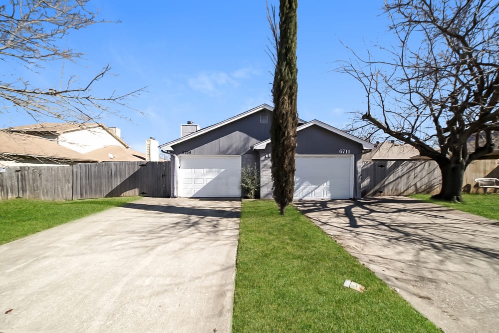 6709 S Creek Drive, Fort Worth, TX, 76133 | Invitation Homes