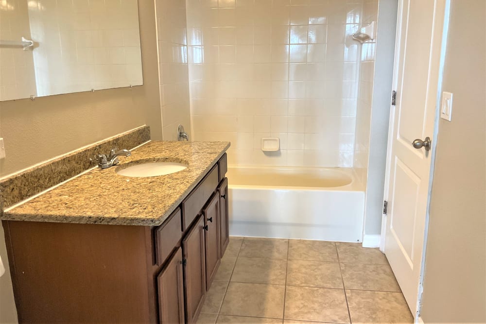 742 Woods Landing Dr, Minneola, FL, 34715 | Invitation Homes