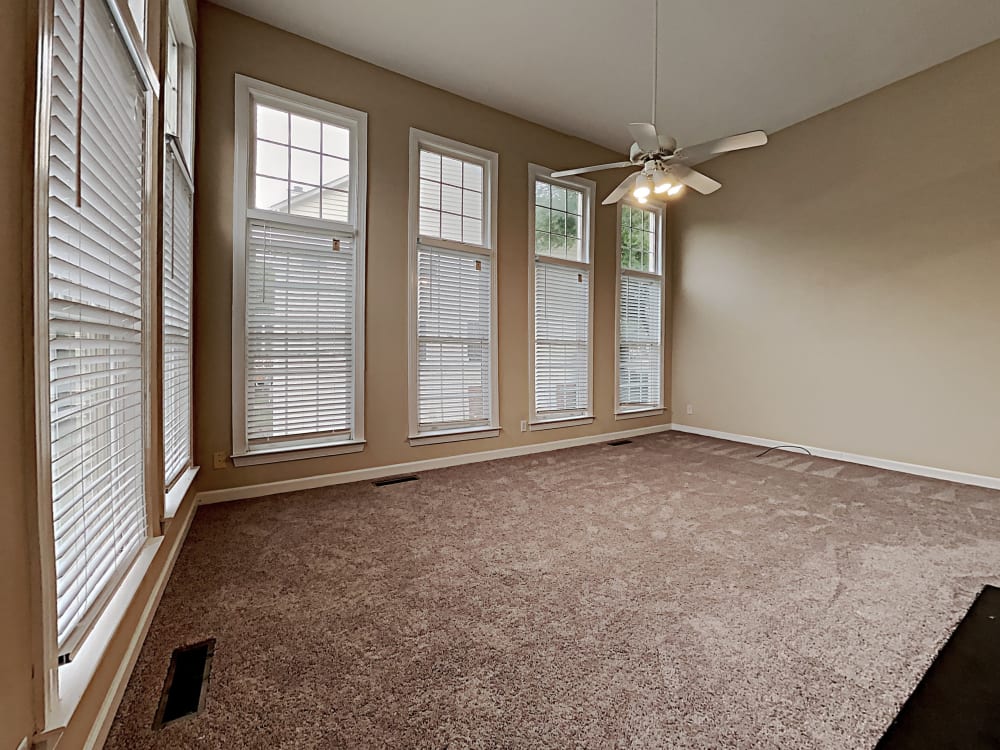 8227 Beardsley Dr, Charlotte, NC, 28269 | Invitation Homes