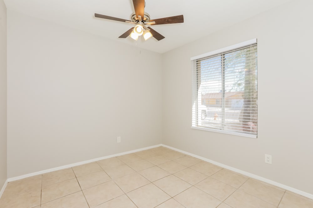 910 W Cheyenne Dr, Chandler, AZ, 85225 | Invitation Homes