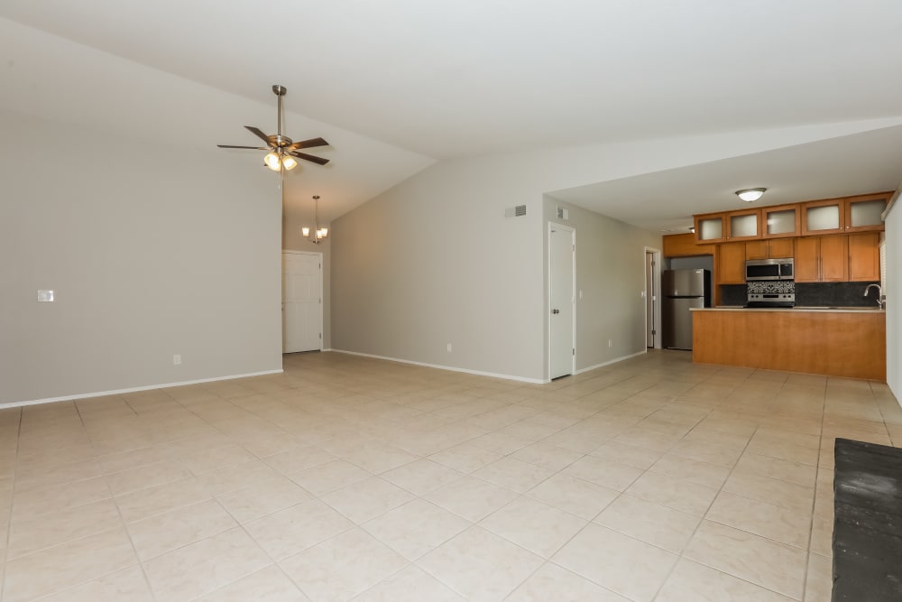 910 W Cheyenne Dr, Chandler, AZ, 85225 | Invitation Homes
