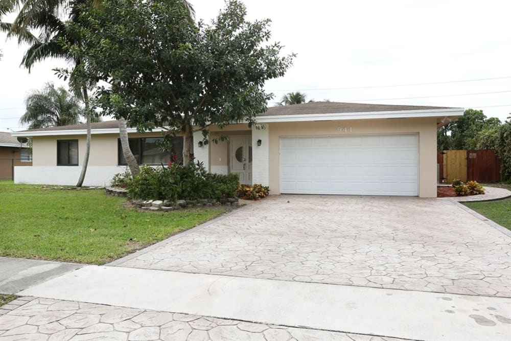 941 SW 75th Ter, Plantation, FL, 33317 | Invitation Homes
